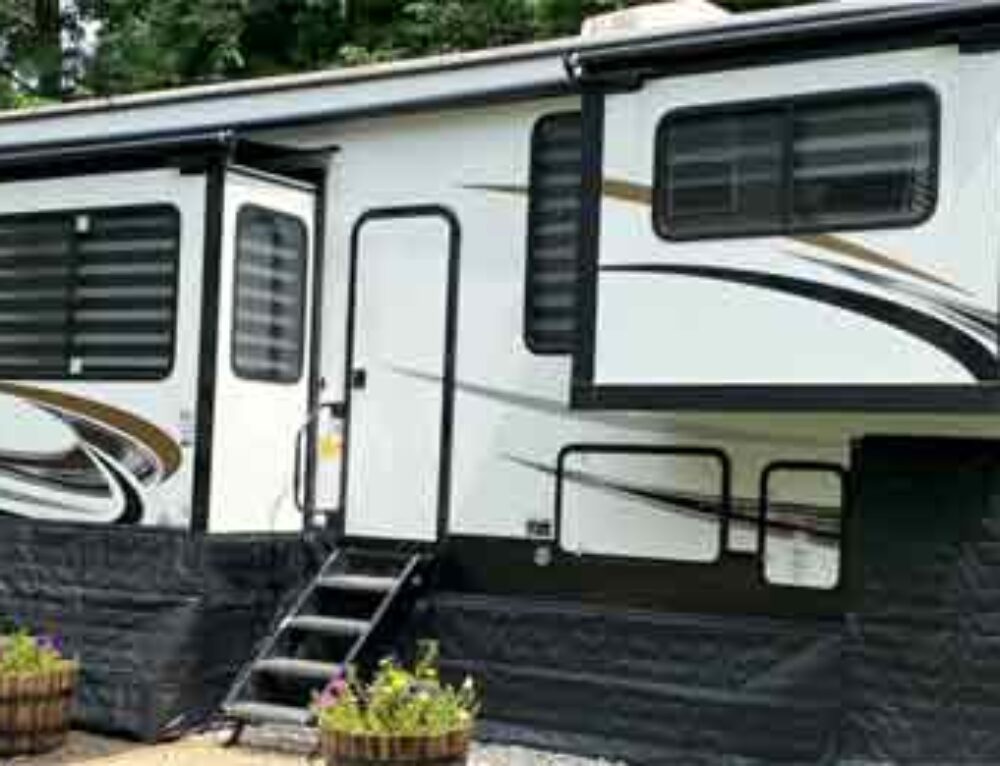 Converting Rail Cars Into Tiny Homes - Tiny Life Consulting